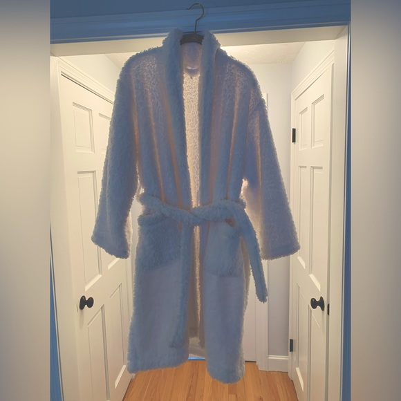 Pottery Barn | Intimates & Sleepwear | Pottery Barn Teddy Bear Robe ...